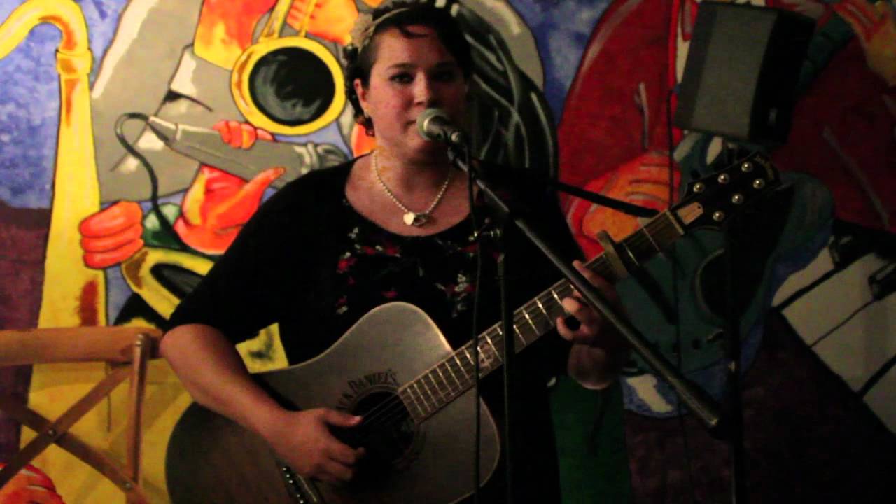 Live Lounge @ The Meeting Place - Lisa Ambrose - It's Started - YouTube