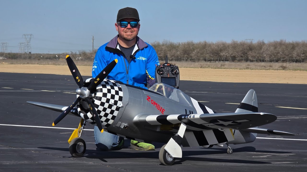 ROBART P-47 MAIDEN! DLE-222/SPEKTRUM SYNAPSE - YouTube