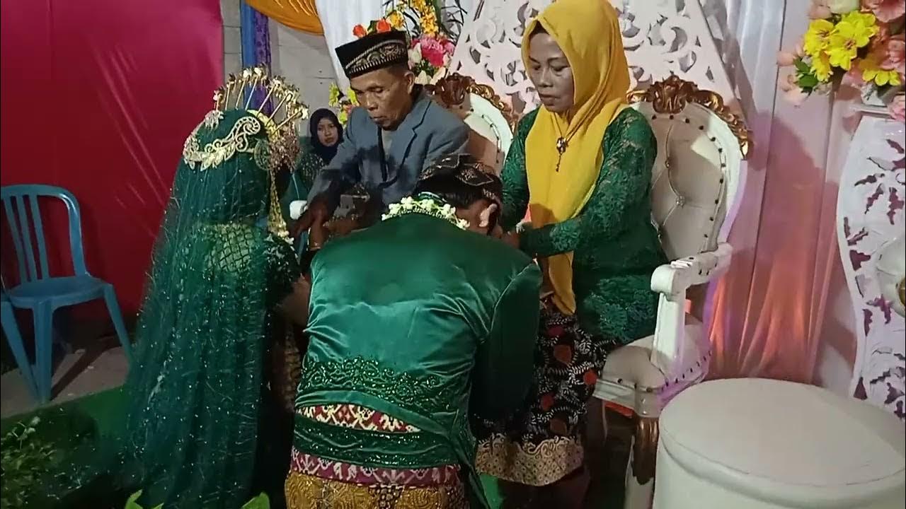 PROSESI SUNGKEMAN ||meminta do'a restu otangtua selepas temu manten|| 🙏🏻🙏🏻🙏🏻 - YouTube