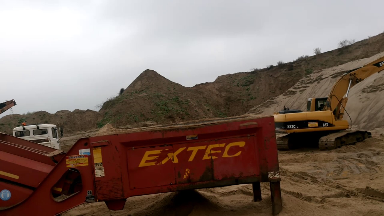 Extec S5 Cat 322cl Long Reach przesiewanie piasku. - YouTube