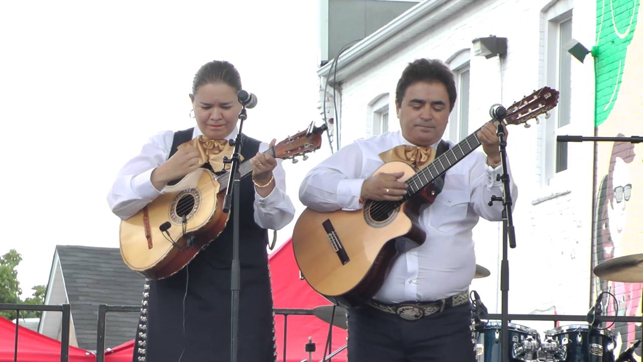Mariachi Band on stage in Salsa Toronto Pt 3 of 3. July 2016 - YouTube