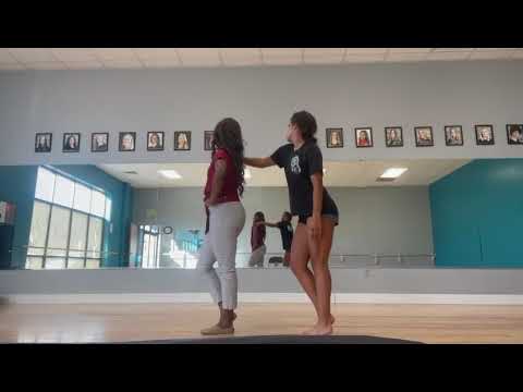 Little Miss Dance From Back With Music - YouTube