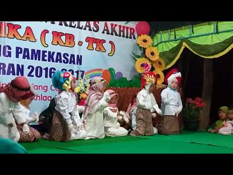 Haflatul imtihanan Tika mustika lebbek Pakong pamekasan
