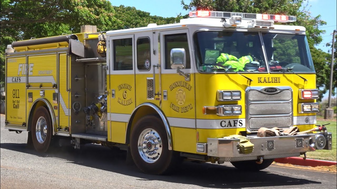 Honolulu Fire Dept. Engine 6 Responding - YouTube
