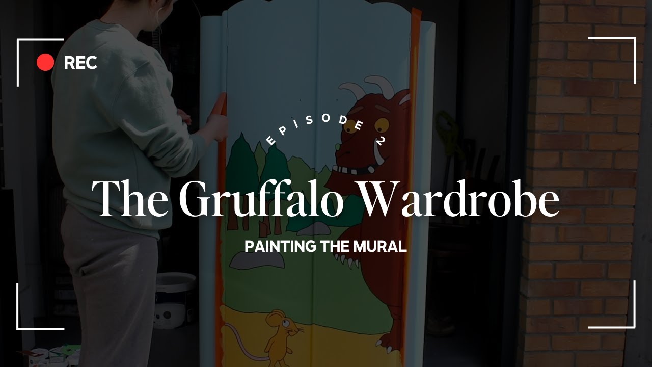 Gruffalo Wardrobe - Episode 2 - Painting the Mural - YouTube