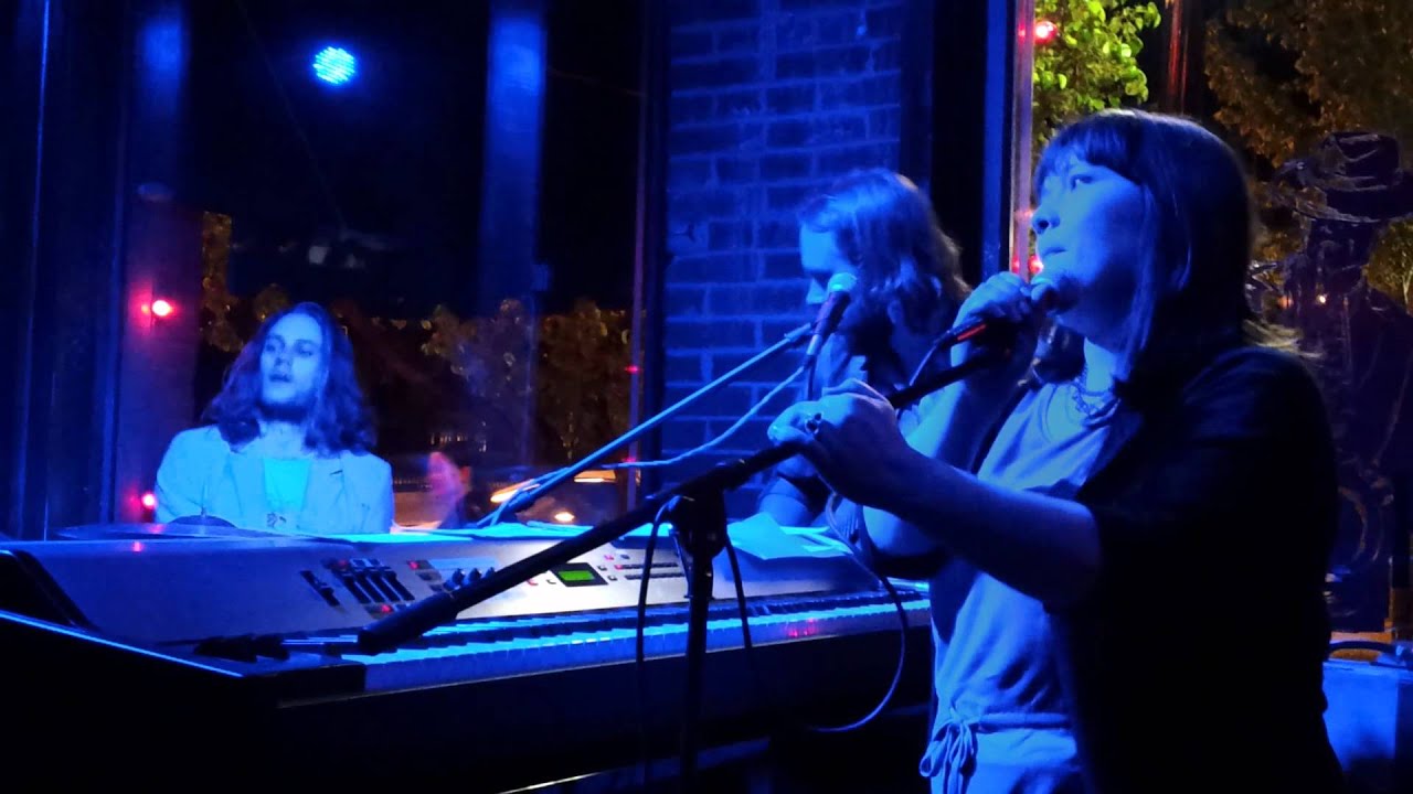 Cadillac Flambe at The Phoenix - YouTube