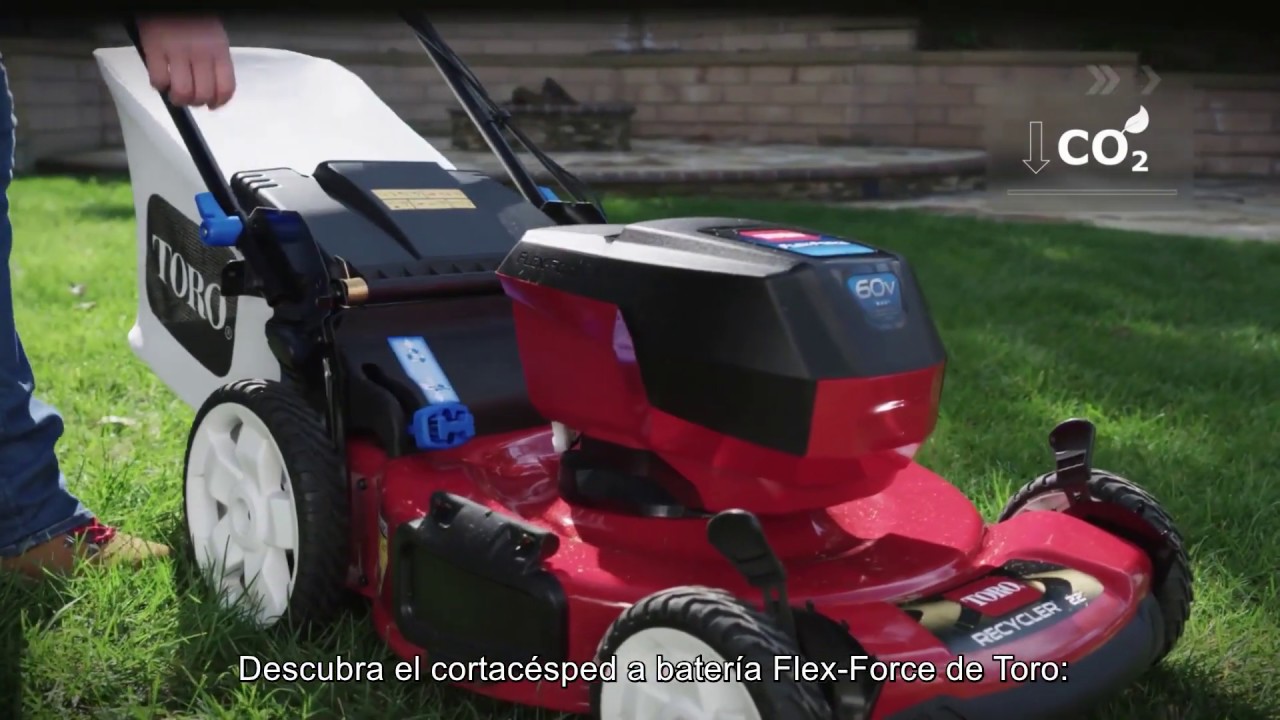 CORTACÉSPED A BATERÍA TORO 550 C REC BAT - YouTube