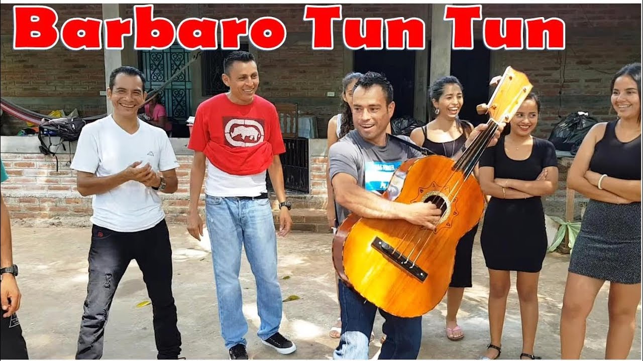 -Tun Tun Puso A Bailar A Los chicos Con Su Guitaron, Admirados Por Lo ...