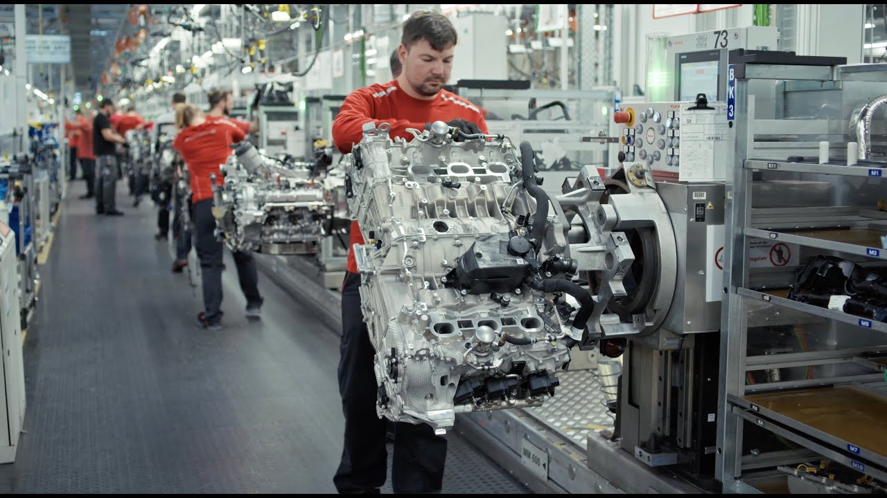 Explore the Hand Assembly Process of the Latest Porsche 911 Engine at ...
