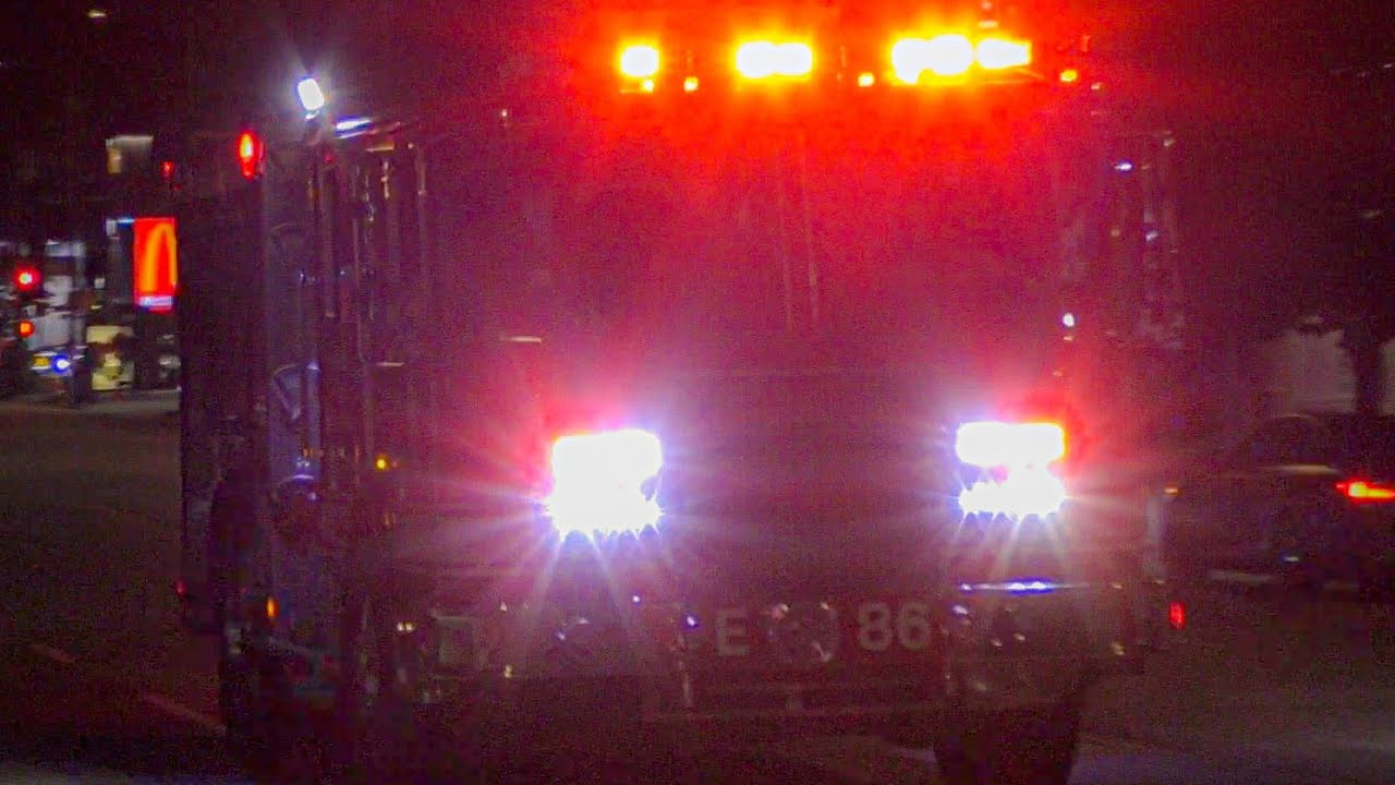 LAFD Engine 86 Responding - YouTube