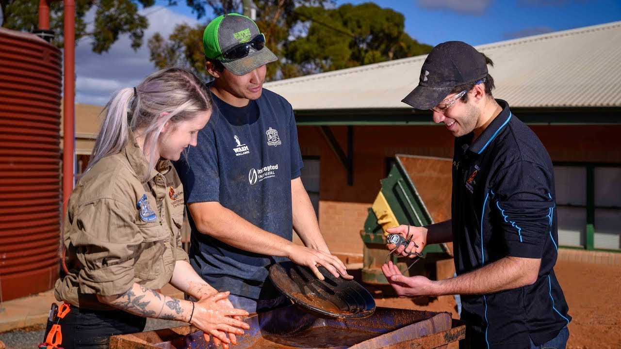 Experience Curtin Kalgoorlie with the Destination Australia Scholarship ...