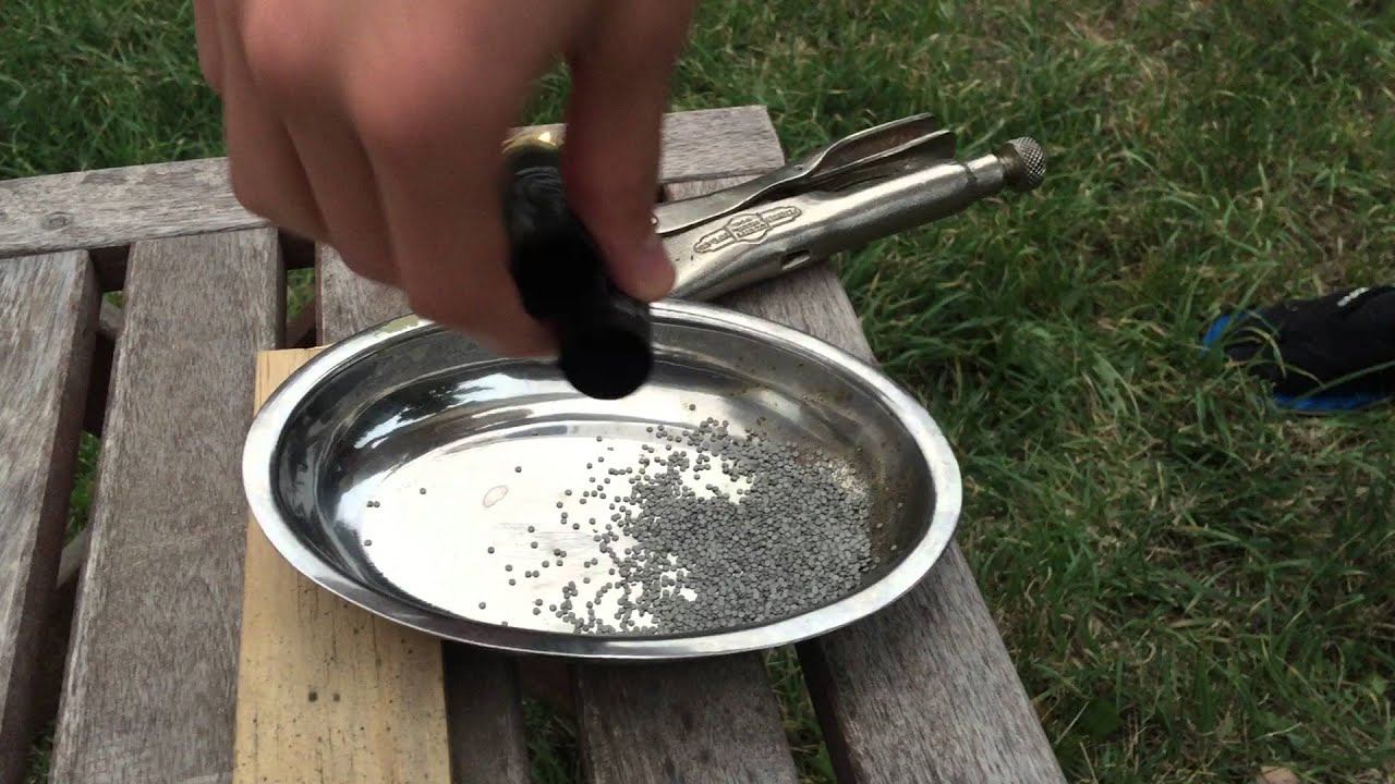 Smokeless Powder igniting - YouTube