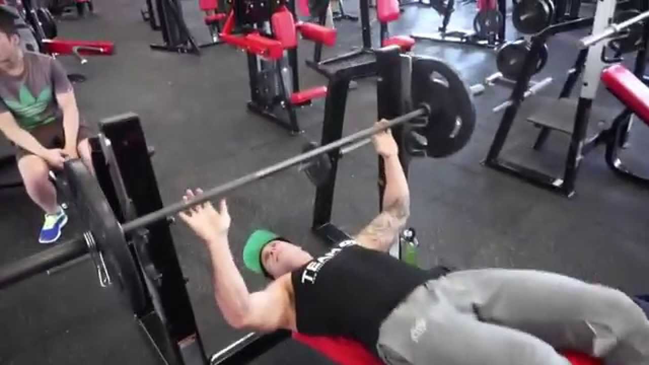 Joe Pitt at WGB - Contract Super Set Chest - YouTube