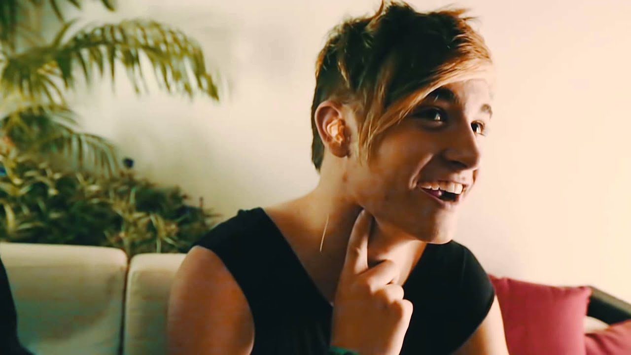 Danny Avila TV #5 - In Love With Asia - YouTube