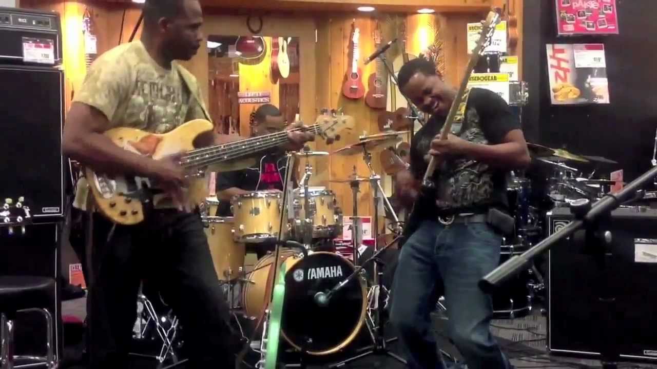 The Rhythm clinic Larry Jones Rodney Jones Jr. (lil) Rod Lawrence Jones ...