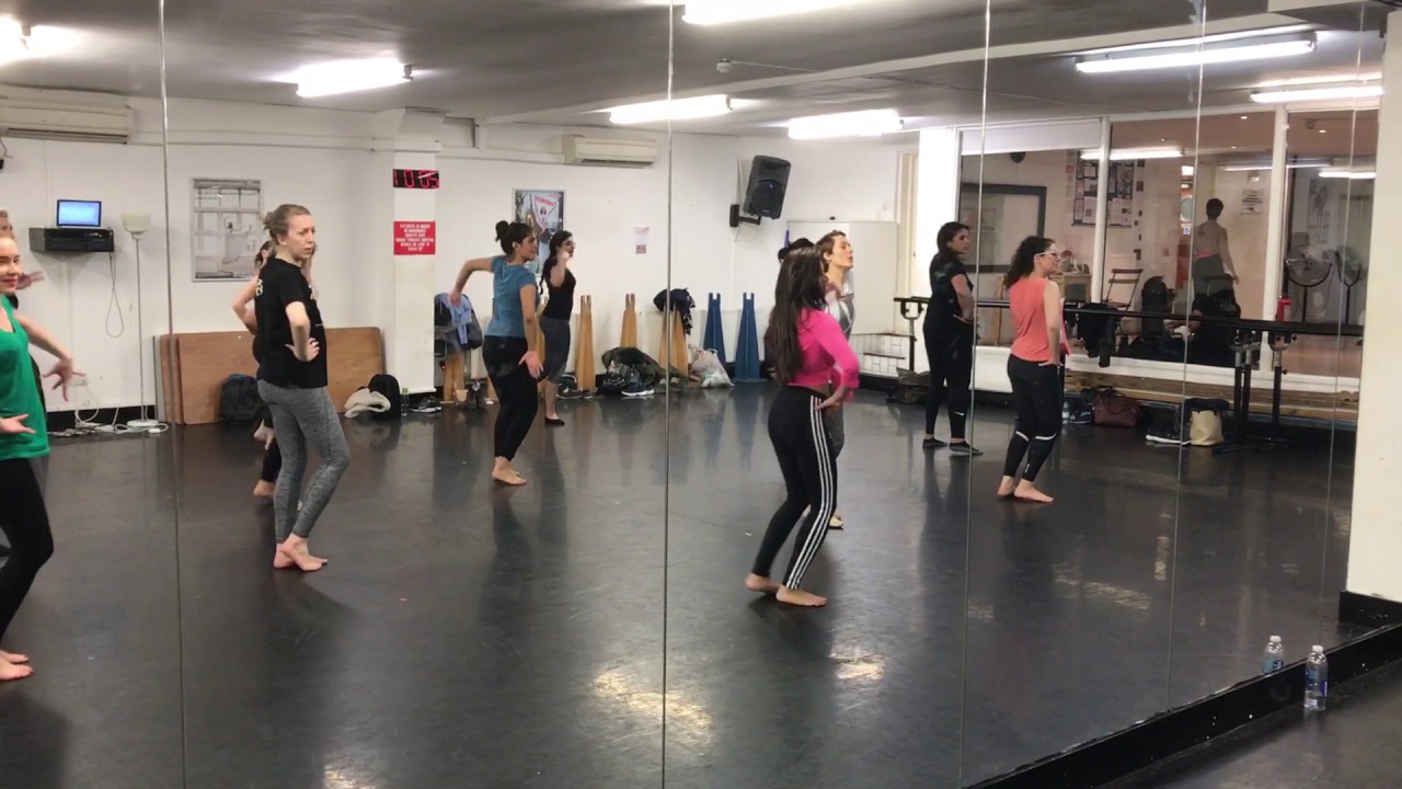 Despacito x Suit - Bhangra Fusion (DJ Frenzy) - YouTube