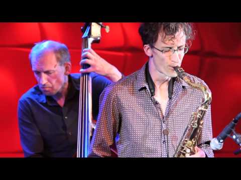 Iman Spaargaren Undercurrent plays \