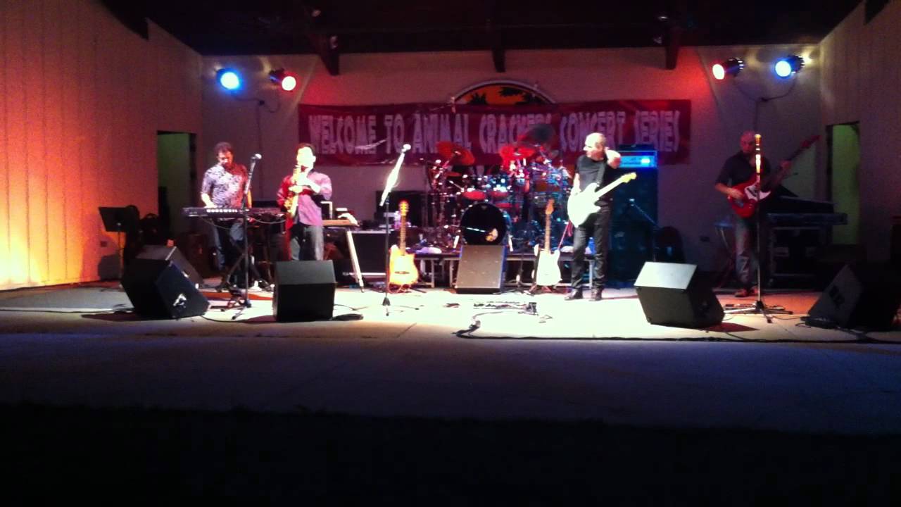 The Rippingtons Featuring Russ Freeman Live - "City of Angels" - YouTube