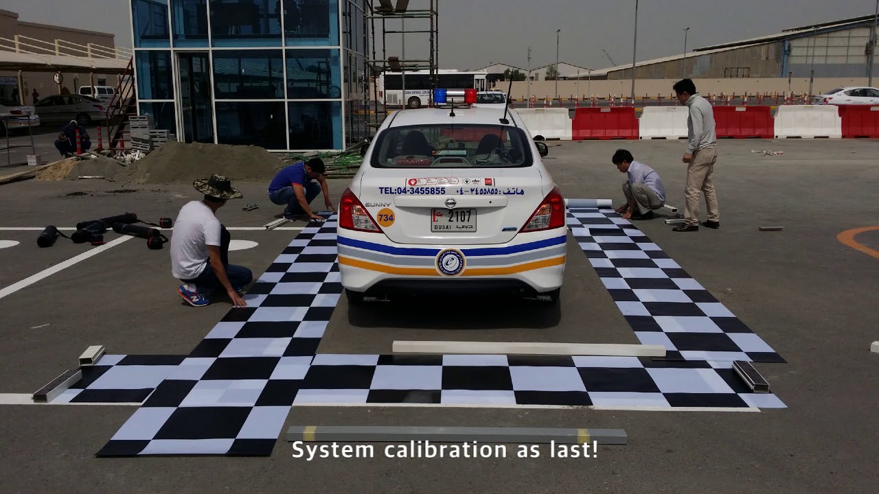 Smart driving test systems at Dubai, RTA - YouTube