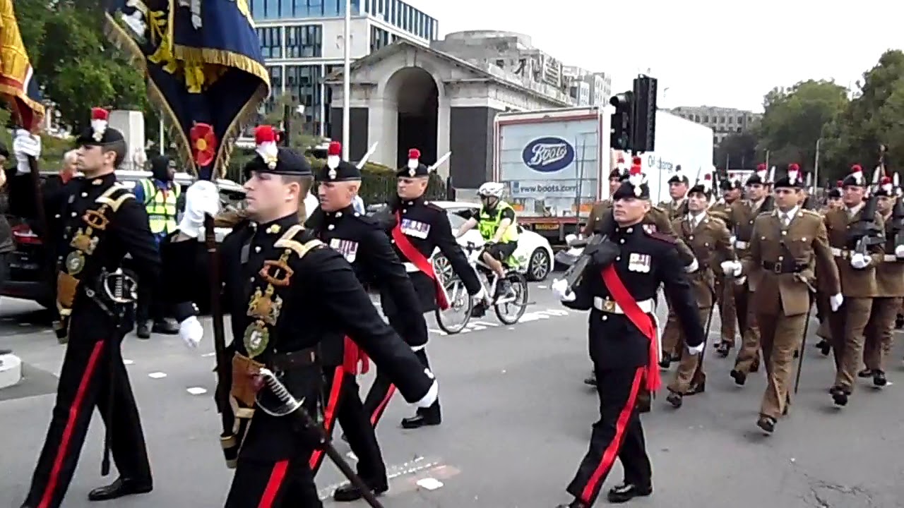 Royal Regiment of Fusiliers, City of London 2018 - YouTube