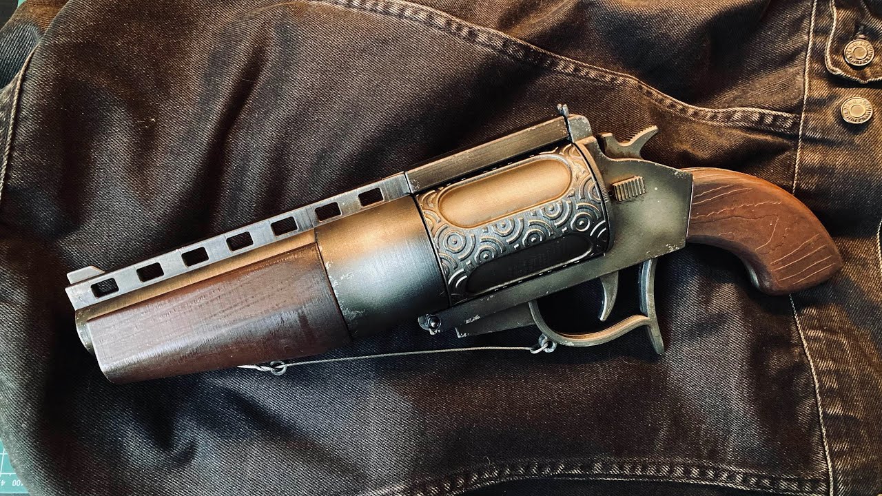 Fallout Tv show Cooper‘s revolver - YouTube