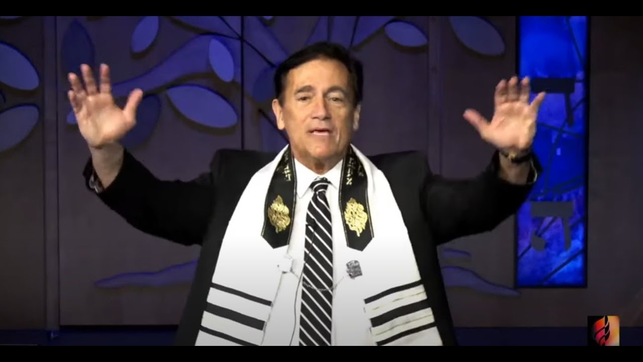 7/29/23 - "The Peter Pan Syndrome" with Rabbi David Chernoff Shabbat ...