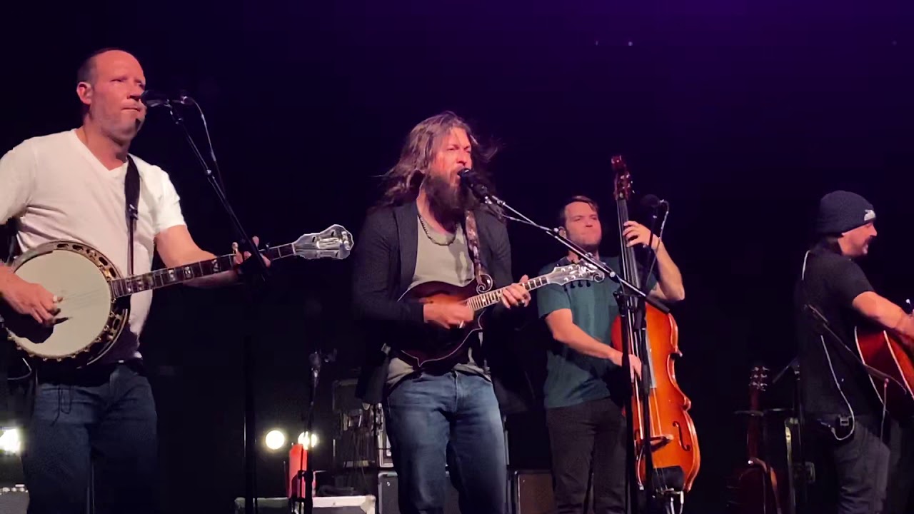 Greensky Bluegrass Dancing In the Dark 1/16/20 Louisville Ky - YouTube