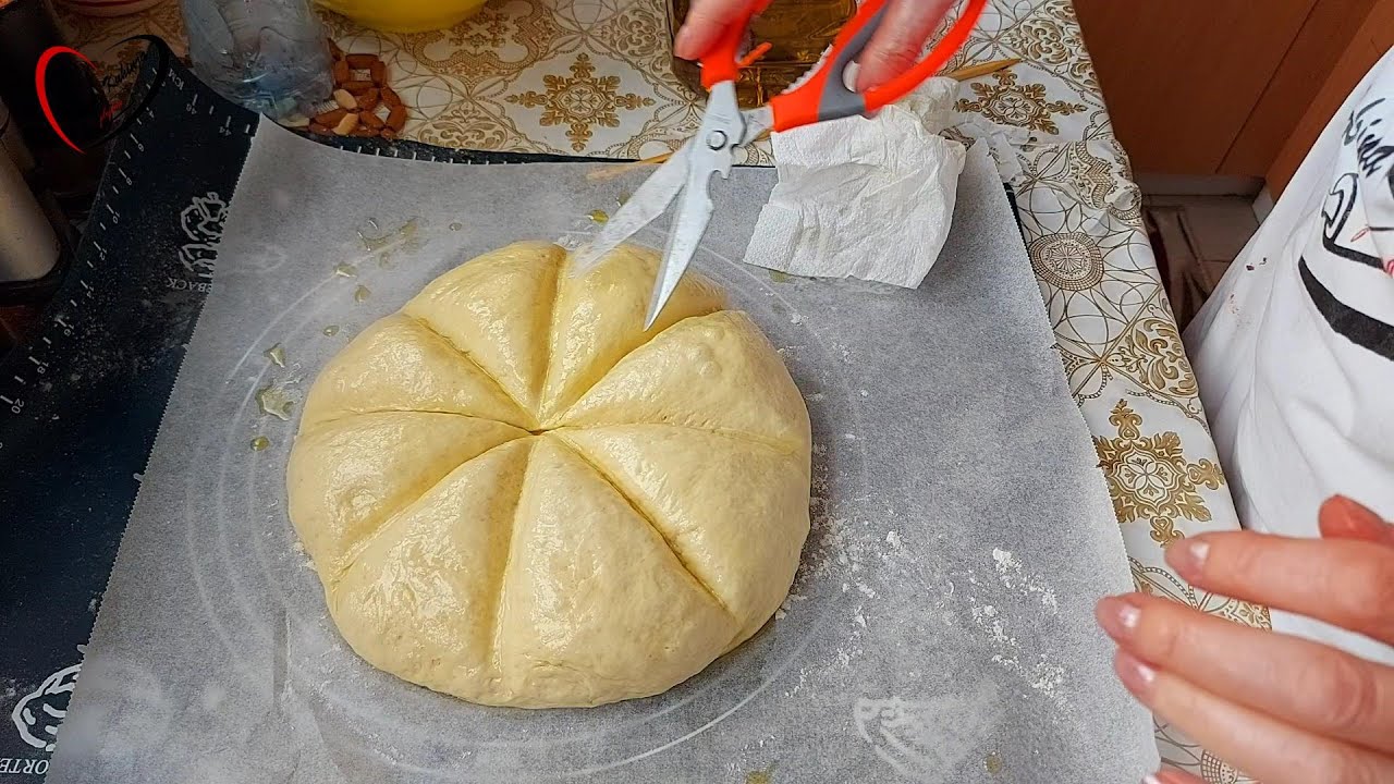 Cut the dough with scissors and make a masterpiece - YouTube