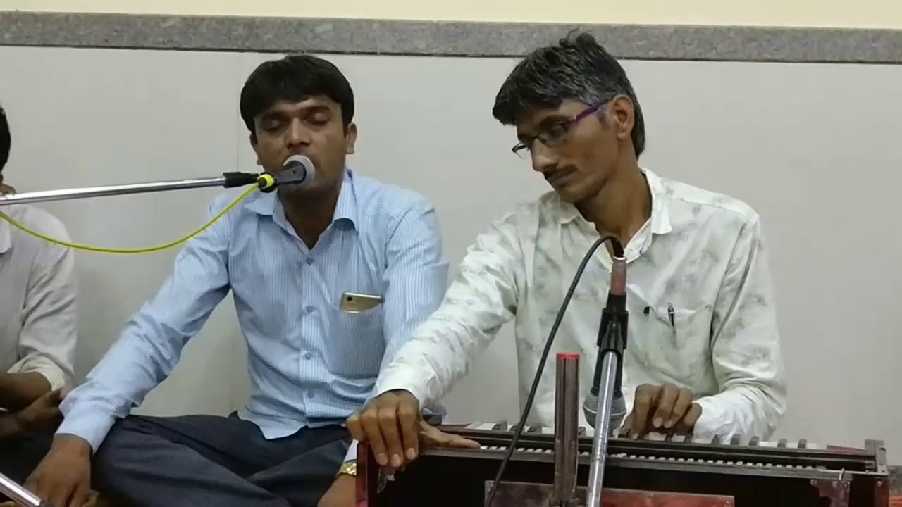 ARYE COLONY BHAJAN MANDAL RAM MANDIR 2018 - YouTube