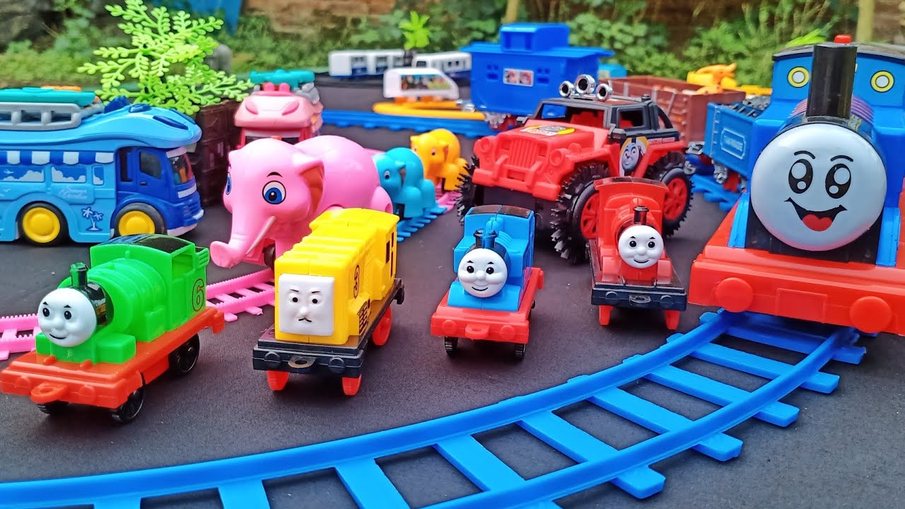Unboxing Mainan Kereta Api Thomas And Friends Mengeluarkan Asap,Mobil ...