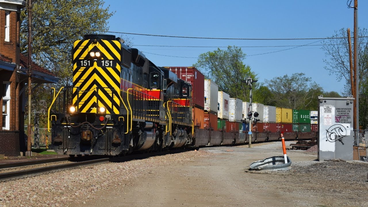 Southern Style! IAIS 151 (SD38-2) Leads BICB Long Hood Forward! - YouTube