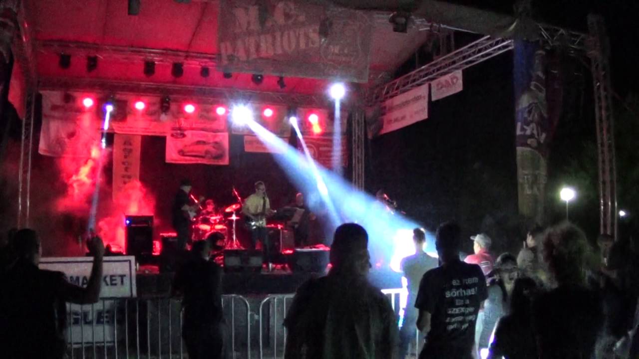 Proud Mary-Chameleon(Temerin Moto susret 2016) - YouTube