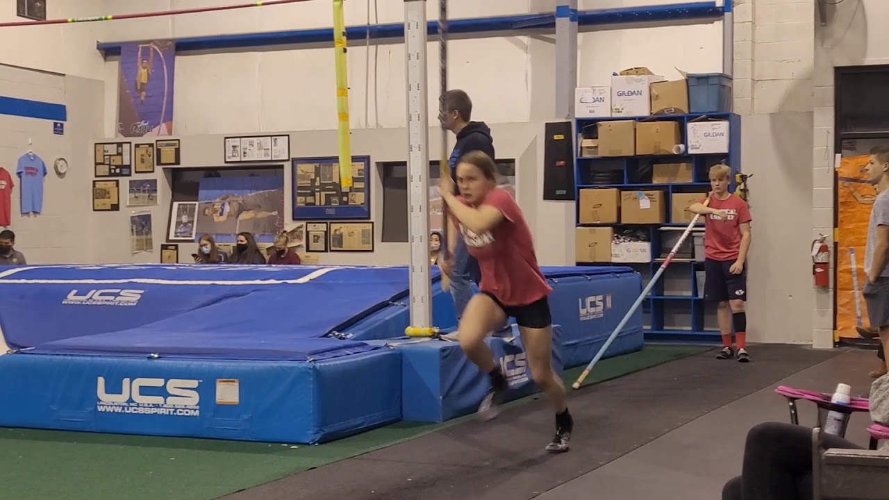 Turkey Vault 2020 12' Jump - YouTube