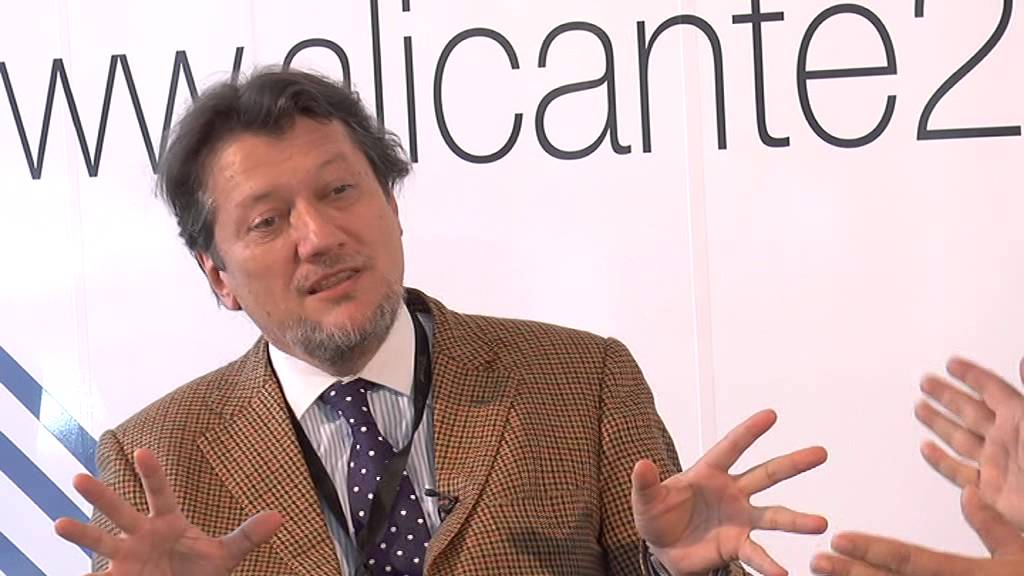 Café con Rafael Barraquer - YouTube