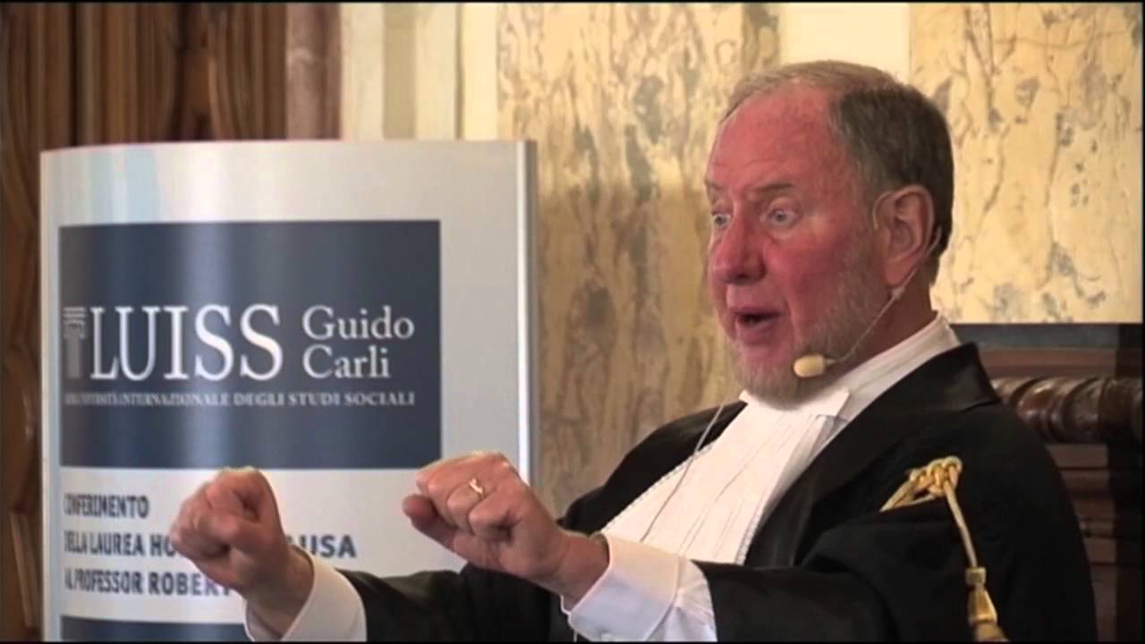 Robert Putnam - Tocqueville Travelling XXI Century America - YouTube