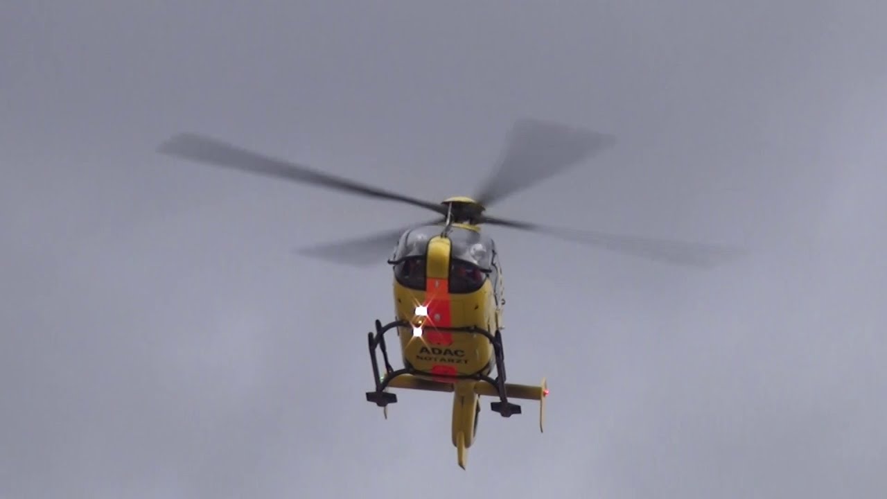[Christoph 6] D-HBYF ADAC Luftrettung Bremen landet an der ...