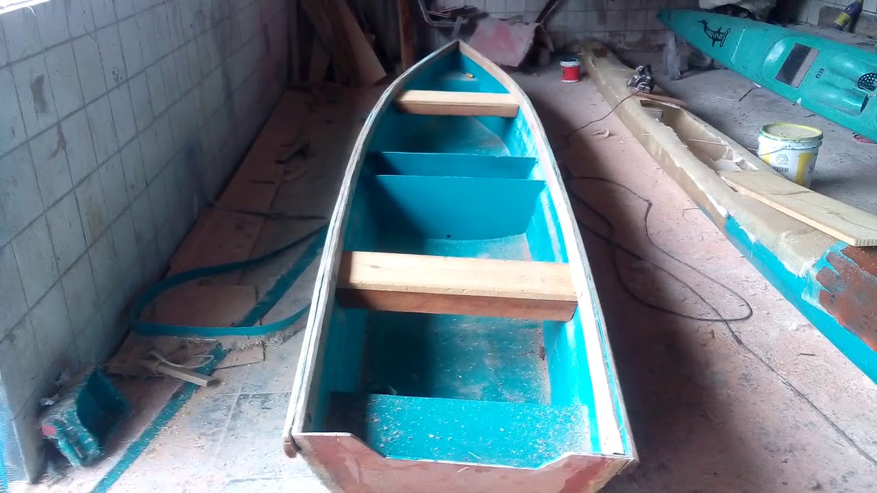Construção Barca de Fibra para uso de vela - YouTube
