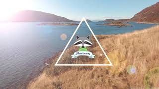 Jan Cyrka And Toby Bricheno - Lock And Load Acordes - Chordify