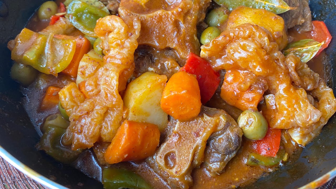 Beef Tendon Caldereta | how to make Caldereta more special - YouTube