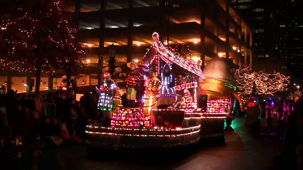 2012 Minneapolis Target Holidazzle Parade Part 4 - YouTube