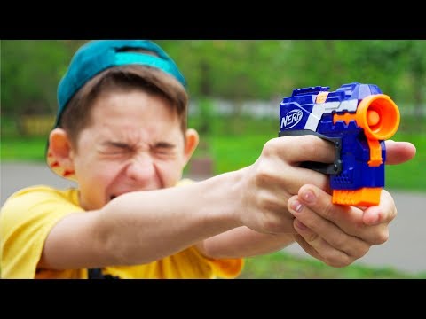 Little Brother Big Nerf Elite STRYFE // NERF micro shots strufe