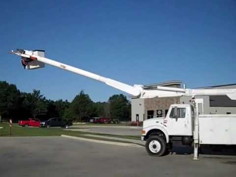 Stock # 9163 Altec AM855-MH-Bucket Truck.wmv - YouTube