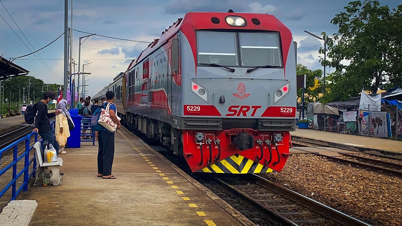 Special Express Train No.31 Bangkok (Krung Thep Aphiwat) - Hat Yai ...
