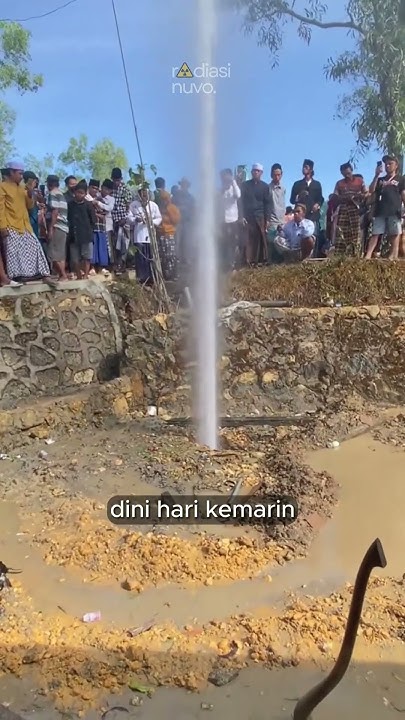 Air Menyembur di Sampang Madura #Shorts - YouTube