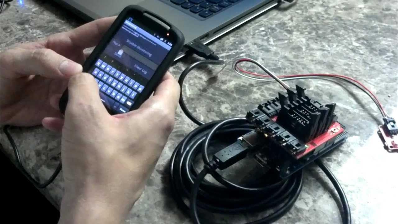 Arduino mega + Amarino bluetooth itead 2.2 shield - YouTube