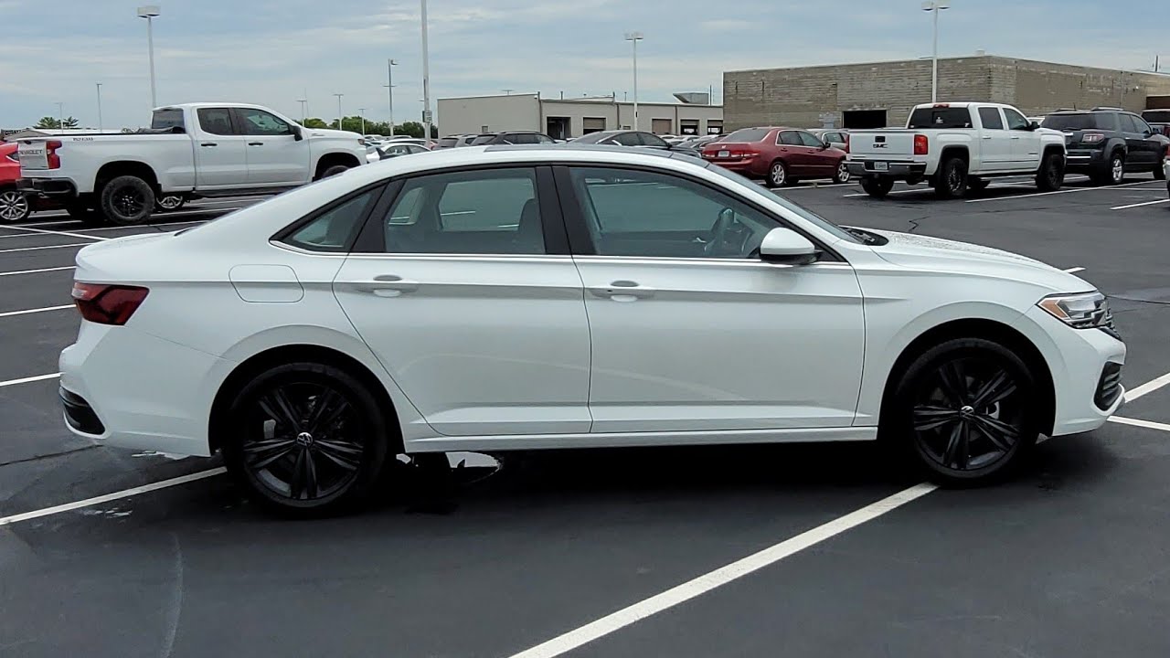 Volkswagen Jetta 2022 White