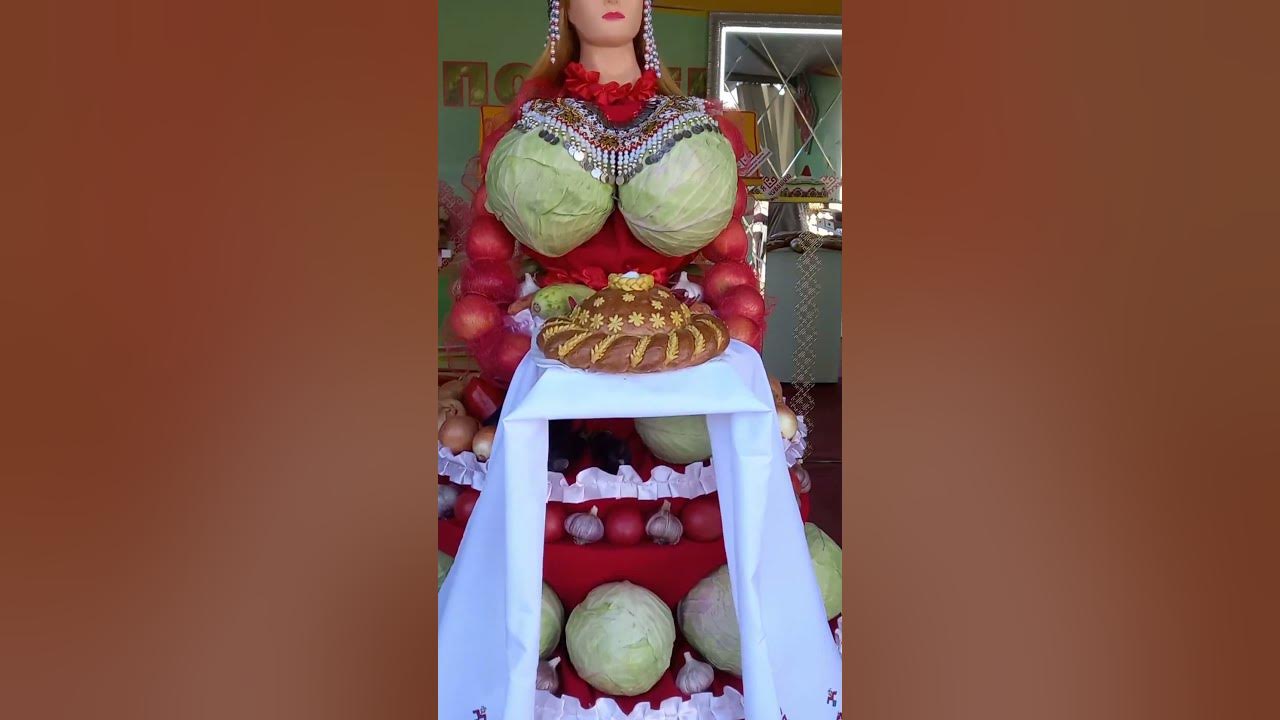 Какая грудь. - YouTube