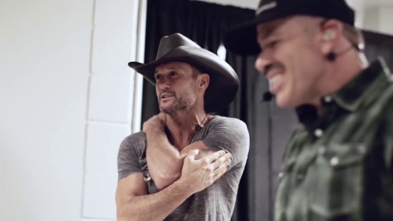 Tim McGraw - Y'all Come Back Saloon (Cover) - YouTube