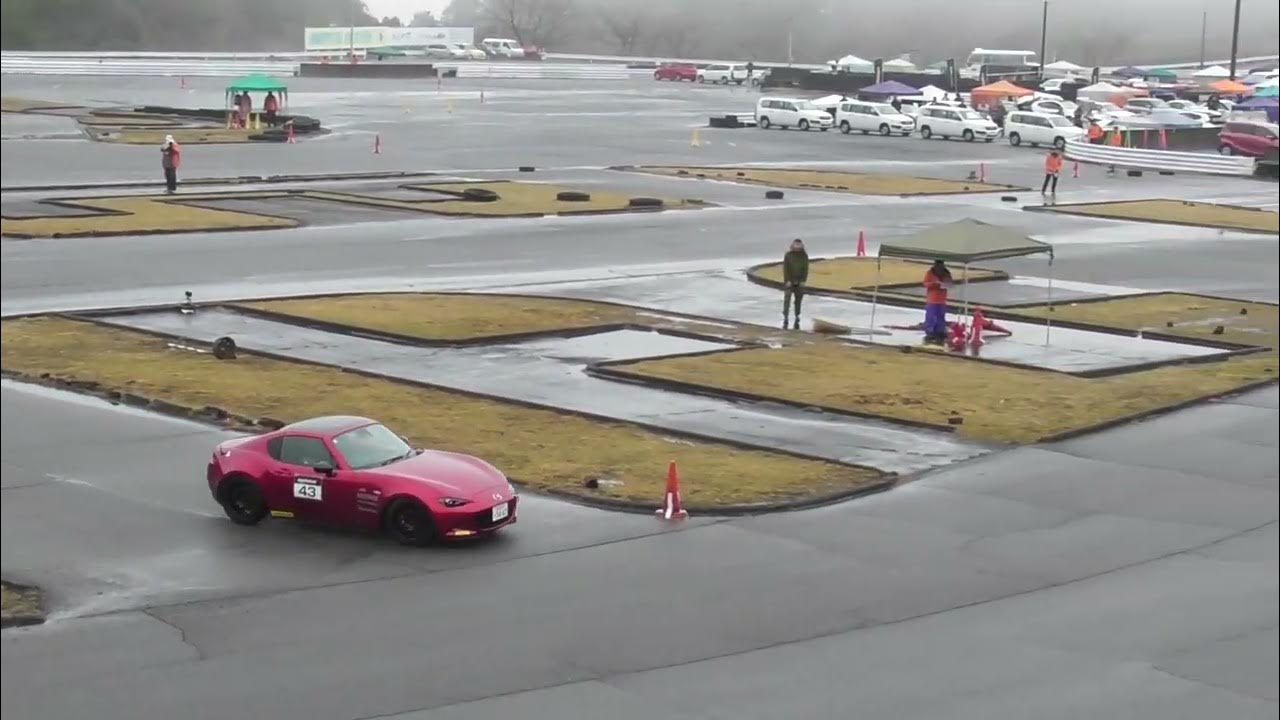 250316 JAF中部ジムカーナ1 MI キョウセイ PN3 ISMR1 ロードスターRF - YouTube