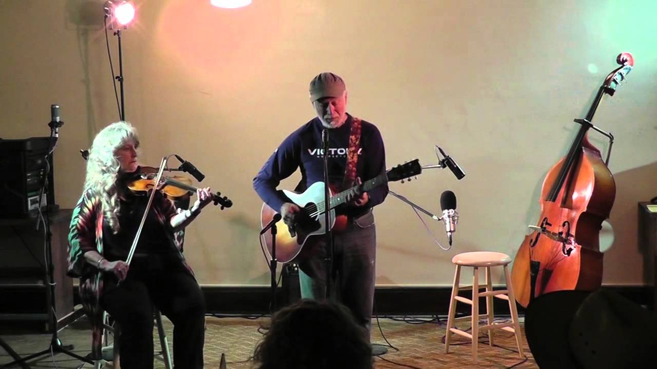 Joy & Marshall from Idiot Jam 2015 - YouTube